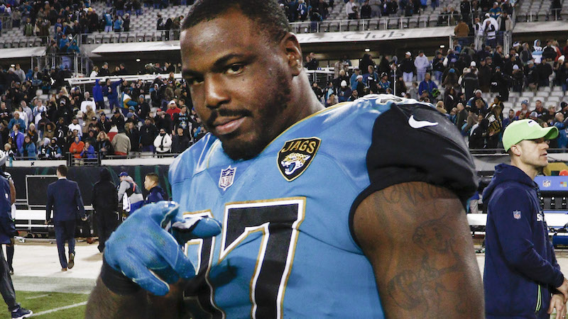 Jaguars' Malik Jackson Seems Skeptical Of Tom Brady's Hand Injury ...