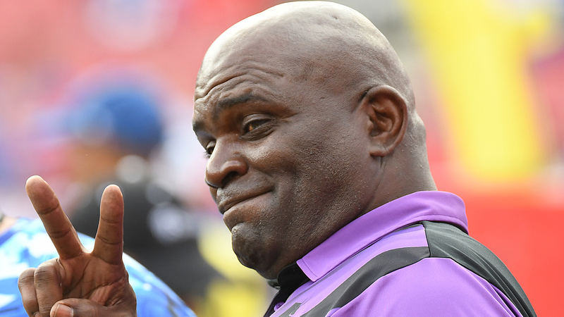 Bill Belichick's Khalil Mack Comment Has Lawrence Taylor All Fired Up ...