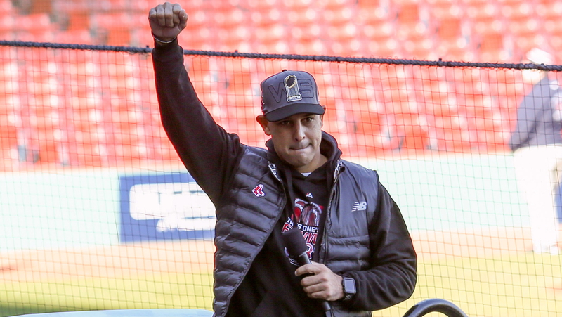 Red Sox's Alex Cora Credits Success To 'People Around Me' After 2018 ...