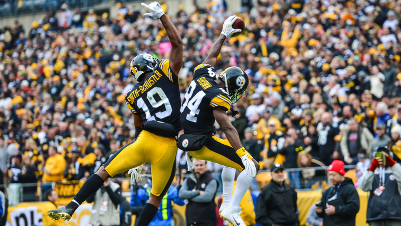 JuJu Smith-Schuster Doesn't Want Steelers To Trade Antonio Brown - NESN.com