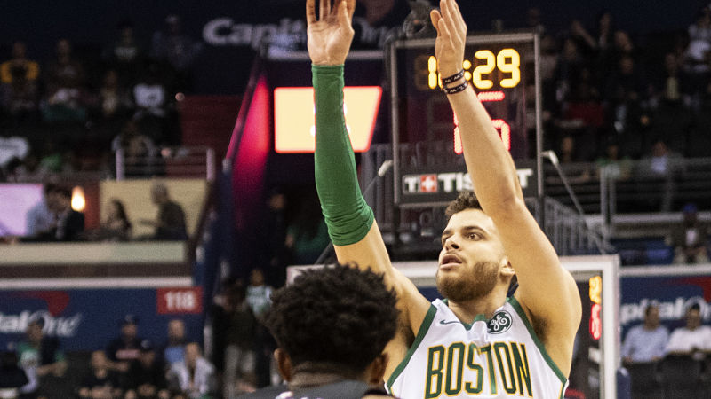 RJ Hunter 'Scouting' Indiana Airbnb's For Celtics' Round One Matchup ...