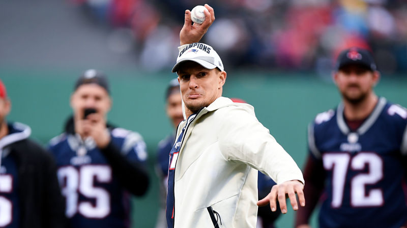 Watch Julian Edelman, Rob Gronkowski Throw First Pitch At Red Sox Game ...
