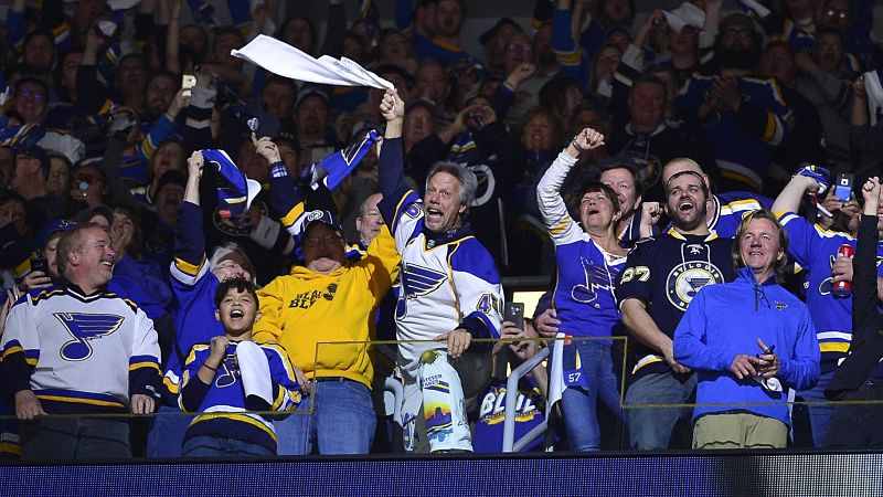 'We Want Boston!' Watch Blues Fans Celebrate Advancing To Stanley Cup ...