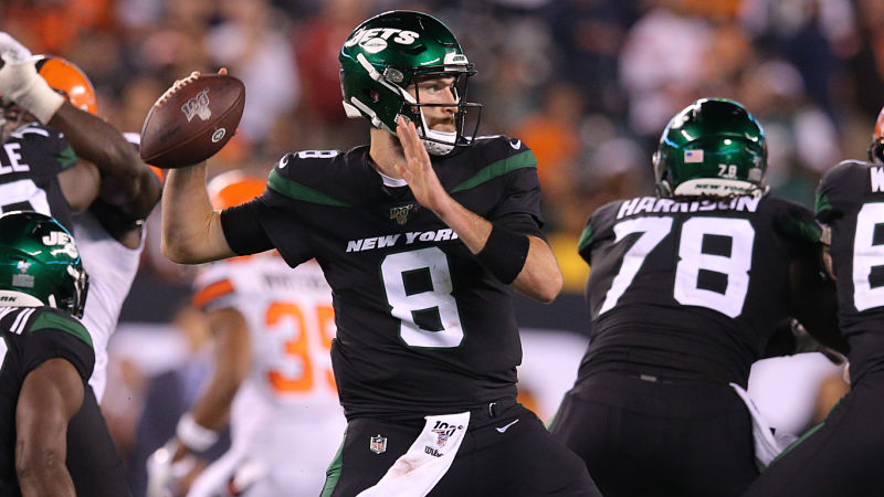 Jets' QB Depth Chart Is Hilarious After Reported Signing Of Luke Falk's Backup - NESN.com