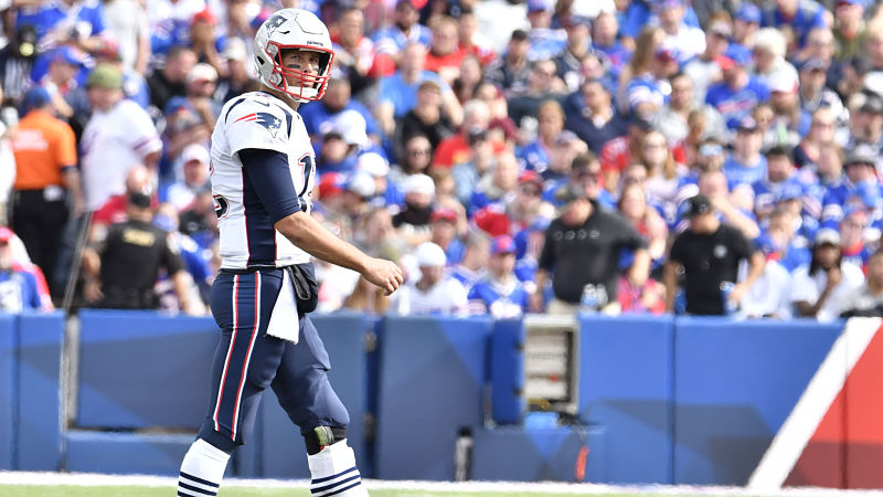 Here's Where Chris Simms Has Tom Brady In Latest Quarterback Rankings ...