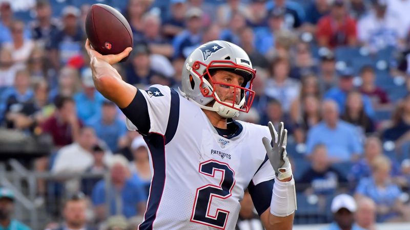 Rob Ninkovich Believes Brian Hoyer Helps Patriots In These Crucial Ways ...