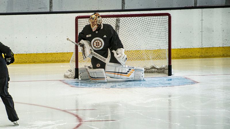Watch Tuukka Rask Practice As Bruins' Workout Groups Continue To Grow ...