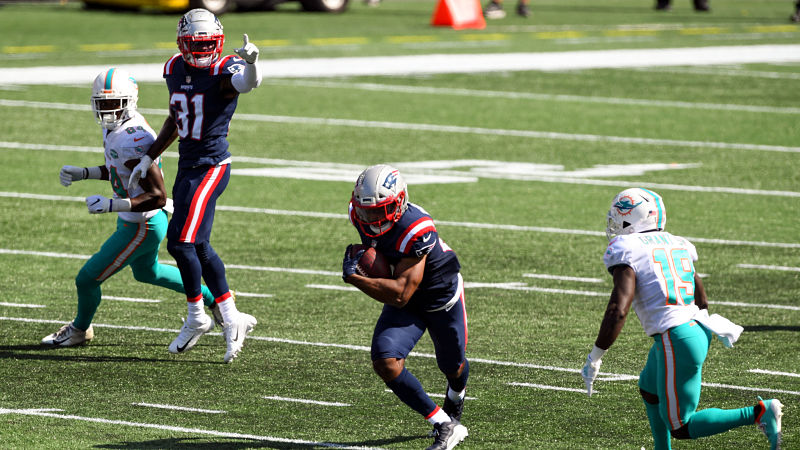 Watch Adrian Phillips Come Up Clutch, Log First Interception With ...