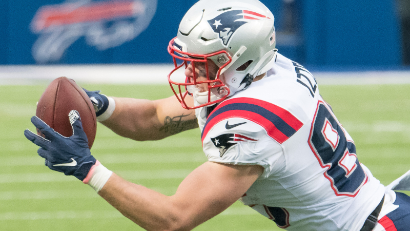 What Bill Belichick Appreciates About Patriots Tight End Ryan Izzo ...