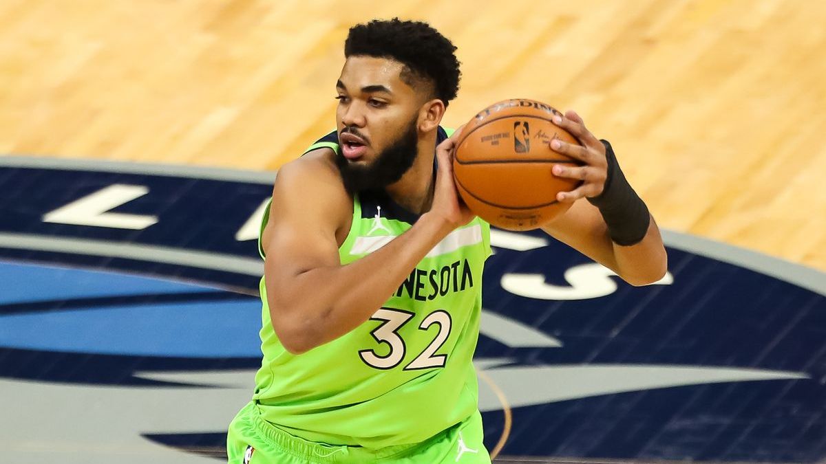 Karl-Anthony Towns Makes Chilling Statement After COVID-19 Diagnosis - NESN.com