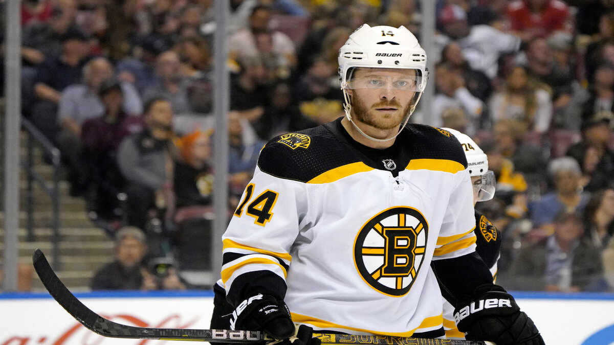 Watch Bruins' Chris Wagner Tie Game With Goal Vs. Rangers