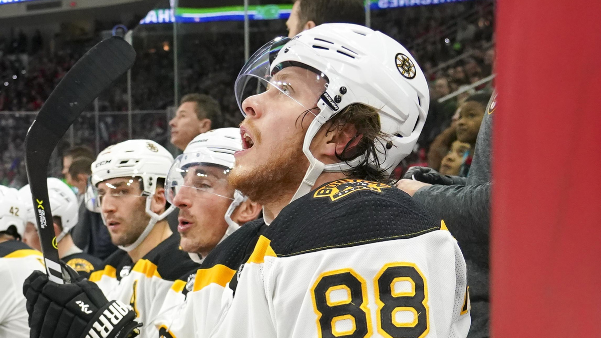 Bruins Notes: Landon Ferraro's Happy Homecoming Helps B's Past Canucks ...