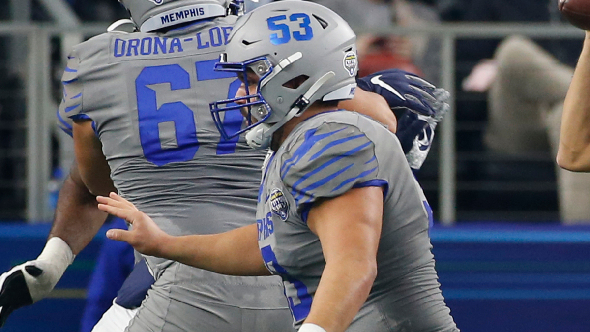 Patriots Cut Offensive Lineman You Probably Forgot Was On Team