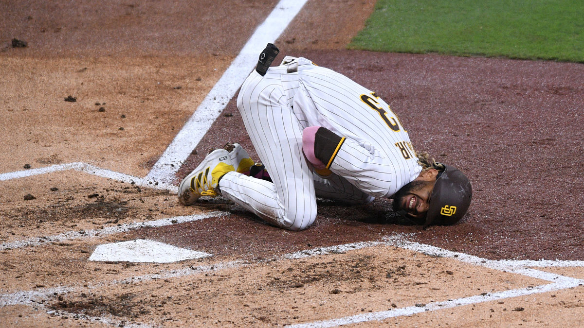Padres Star Fernando Tatis Jr. Dislocates Shoulder During Hard Swing