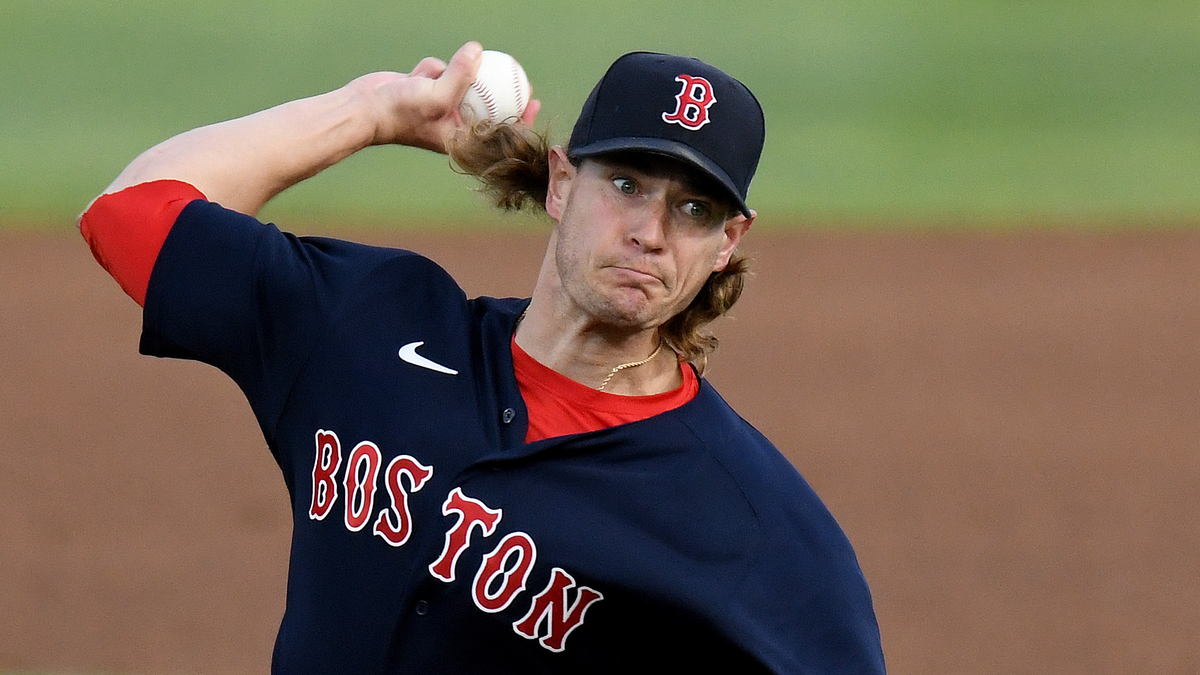 Watch Garrett Richards Rip RBI-Double For Red Sox Against Braves