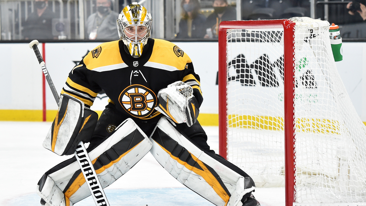 Jeremy Swayman Reveals How Linus Ullmark Postgame Hug Came About