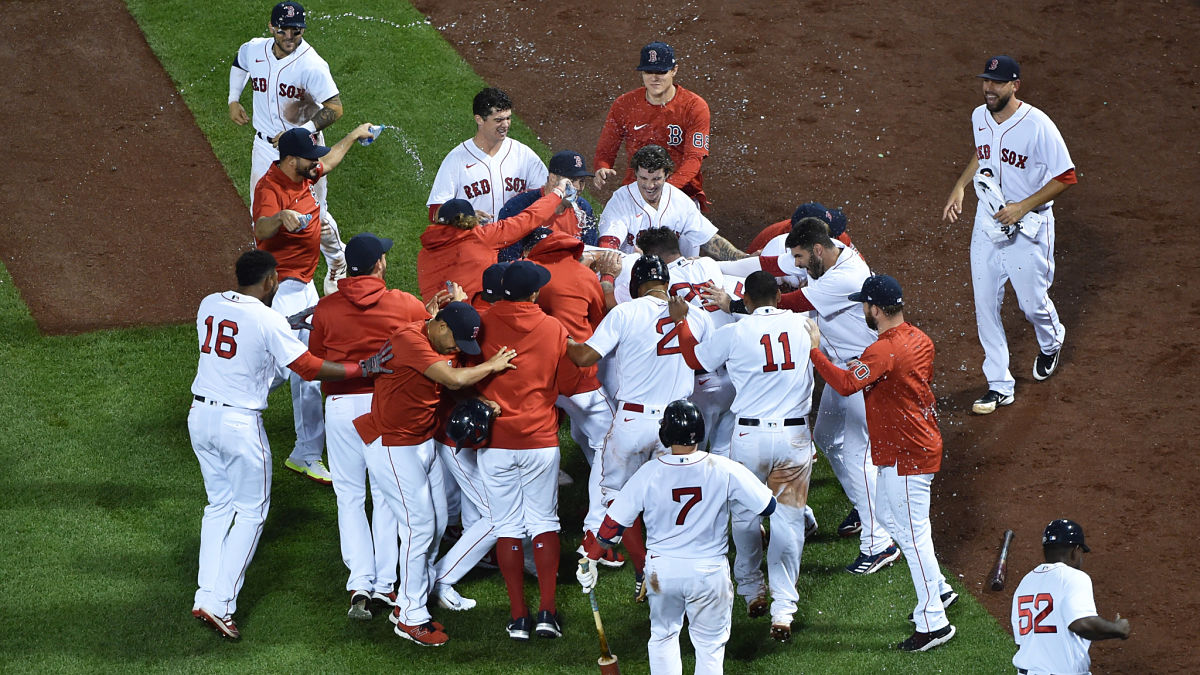 Red Sox Wrap: Hunter Renfroe Walks It Off With 5-4 Win Vs. Yankees