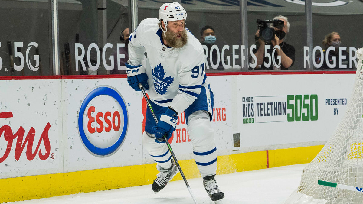 Former Bruin Joe Thornton Signs One-Year Deal With Panthers