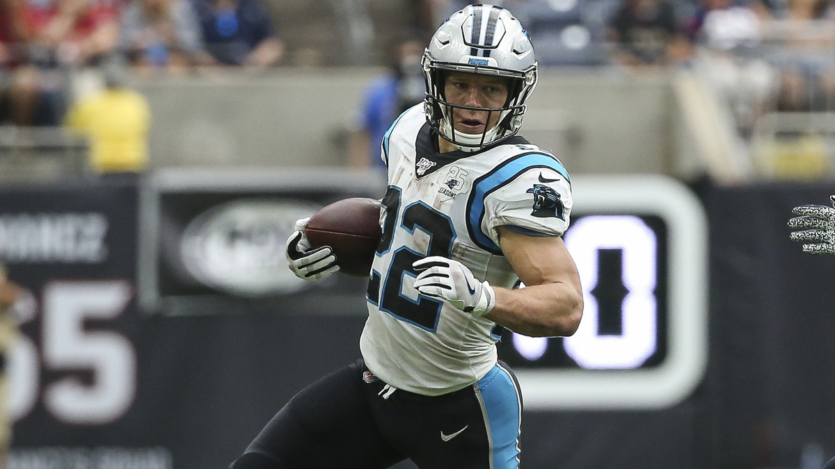 Team USA Goalie Ryan Miller Lets His Dog Puck Model Olympic Mask (Photo ...