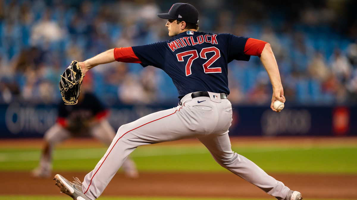 Manny Ramirez Cuts Off Dreadlocks Before Debut With Texas Rangers ...