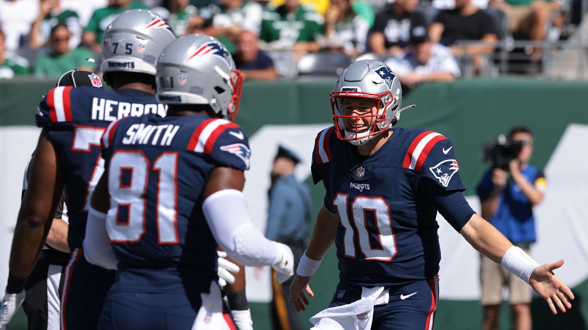 Brian Billick Defends Bill Belichick's Handling of Media, Says 'Quit ...