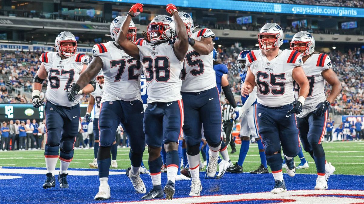 Patriots Leave Ravens in 'Purple Daze' After Stunning End to AFC ...