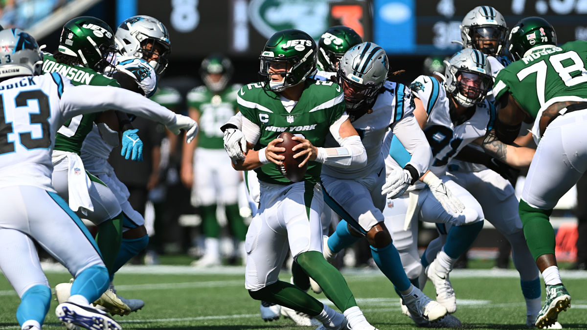 Mark Sanchez Now Sporting Fu Manchu Mustache in Addition to Headband ...