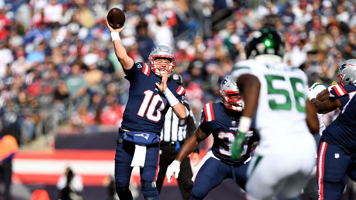 Mac Jones Reveals How Patriots Feel After Blowout Win Vs. Jets