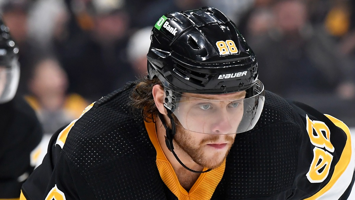 David Pastrnak Breaks Out His Best Plaid Look Before Bruins-Senators