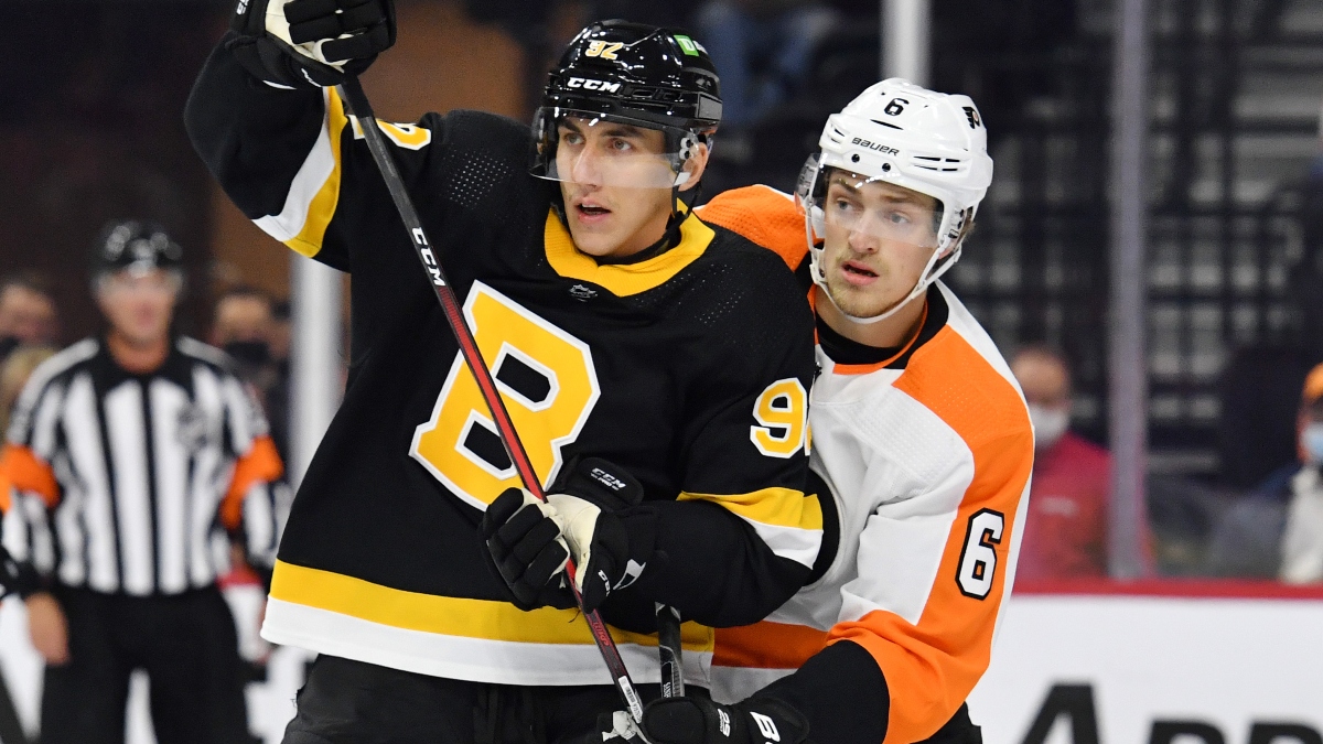 NHL Writer Names Bruins' Best New Addition In 2021-22 (So Far)