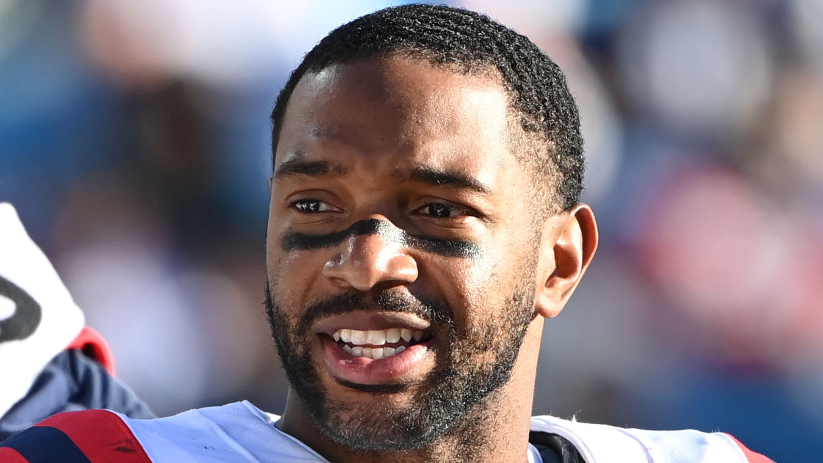 Adrian Phillips Rocks Festive Custom Cleats For Bills-Patriots Warmups