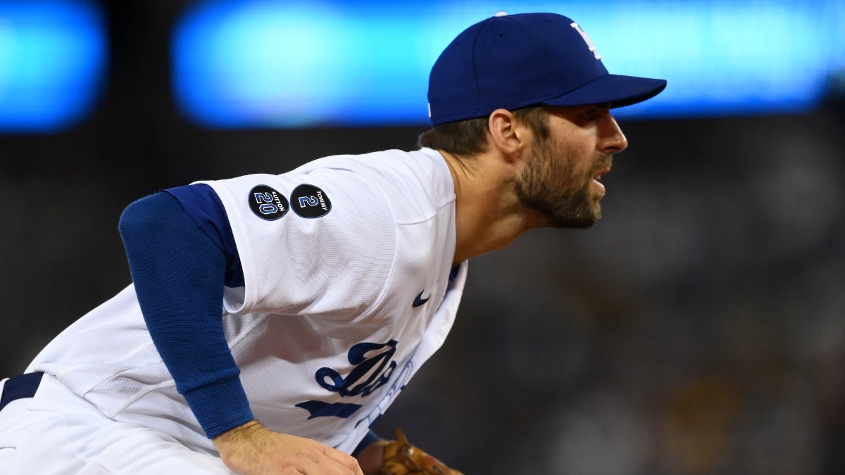 Potential Red Sox Target Chris Taylor Reportedly Signs With This Team
