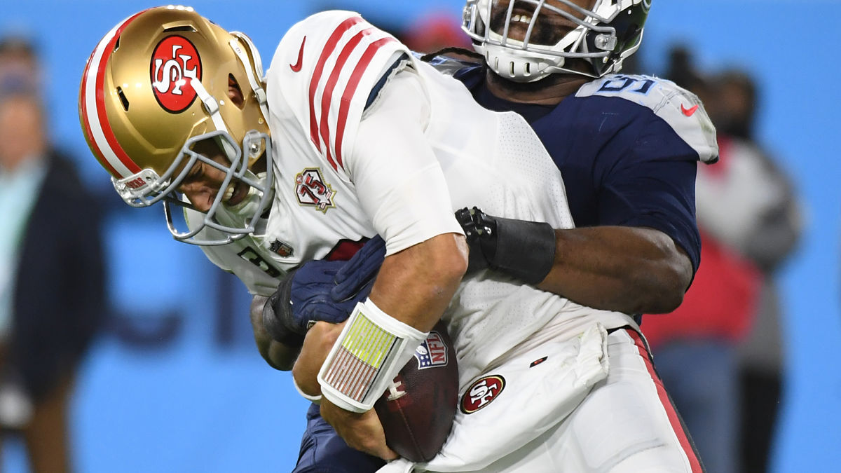 Jimmy Garoppolo Suffered Torn Ligament, Chipped Bone In Injured Thumb