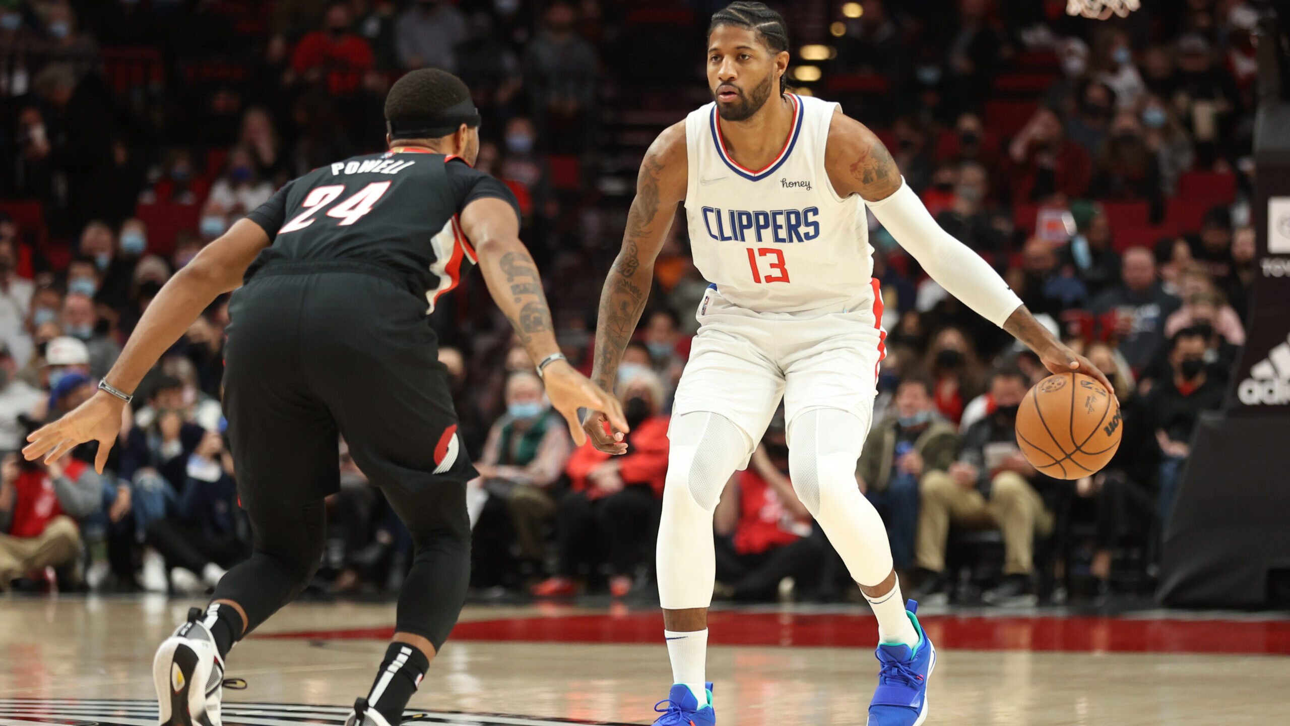 Twitter Erupts After Odell Beckham Jr.'s Creative Touchdown Celebration