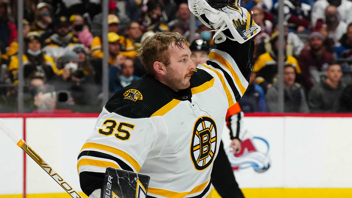 Linus Ullmark Leads Bruins With 30 Saves In 2-1 Win Vs. Coyotes