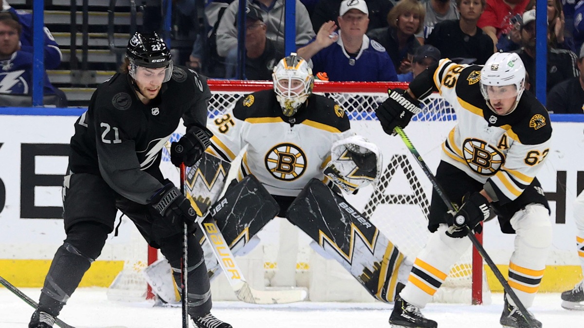 Bruins Goaltender Linus Ullmark Discusses Team's Victory Vs. Lightning