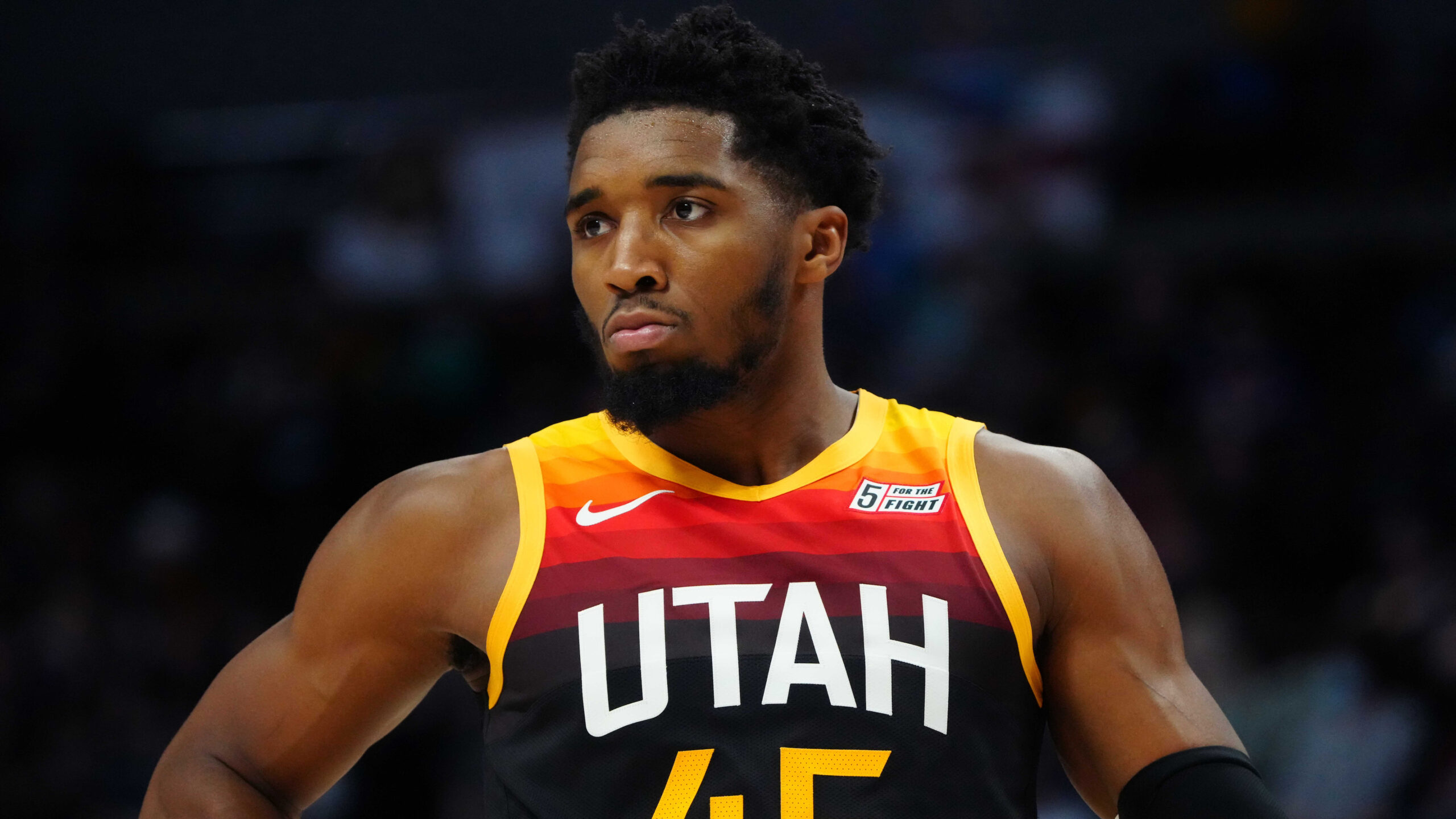 What's Going On In This Bizarre Donovan Mitchell-Shaq Exchange? - NESN.com