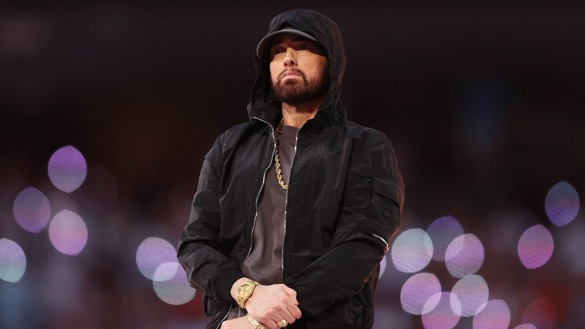 NFL Won't Be Thrilled With Eminem After Rapper Defies League's Request