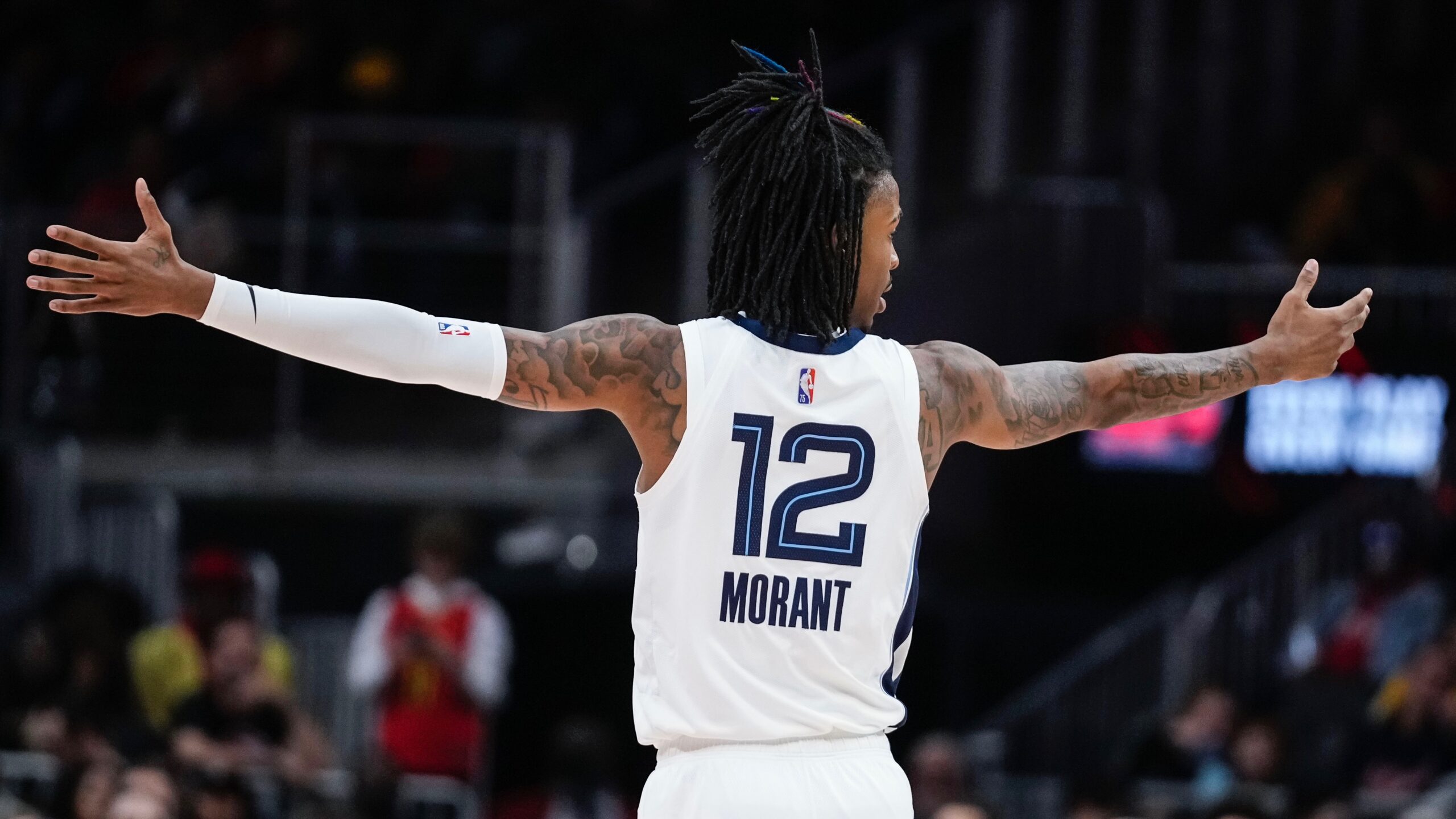 Milwaukee Bucks' New Logo, Color Scheme Honors 'Cream City' (Video ...