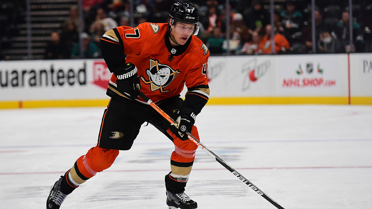 Everett's Connor Brickley Prepared to Live Dream Journey to NHL - NESN.com