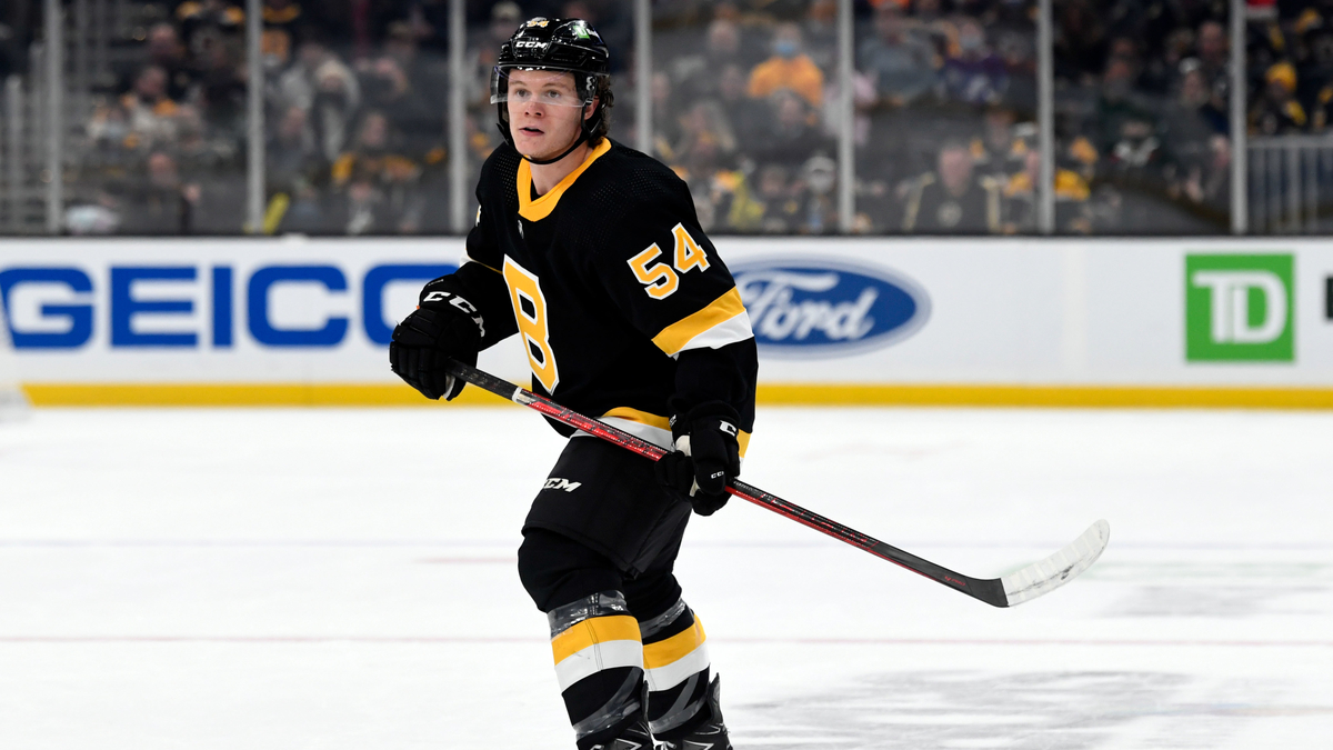 Bruins' Jack Ahcan Scores First NHL Goal To Tie Game Vs. Blackhawks