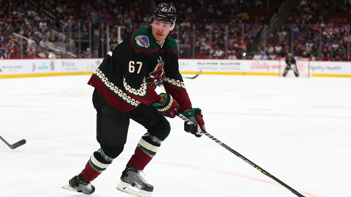 Bruins Trade Targets: Pros, Cons Of Potential Deal For Lawson Crouse