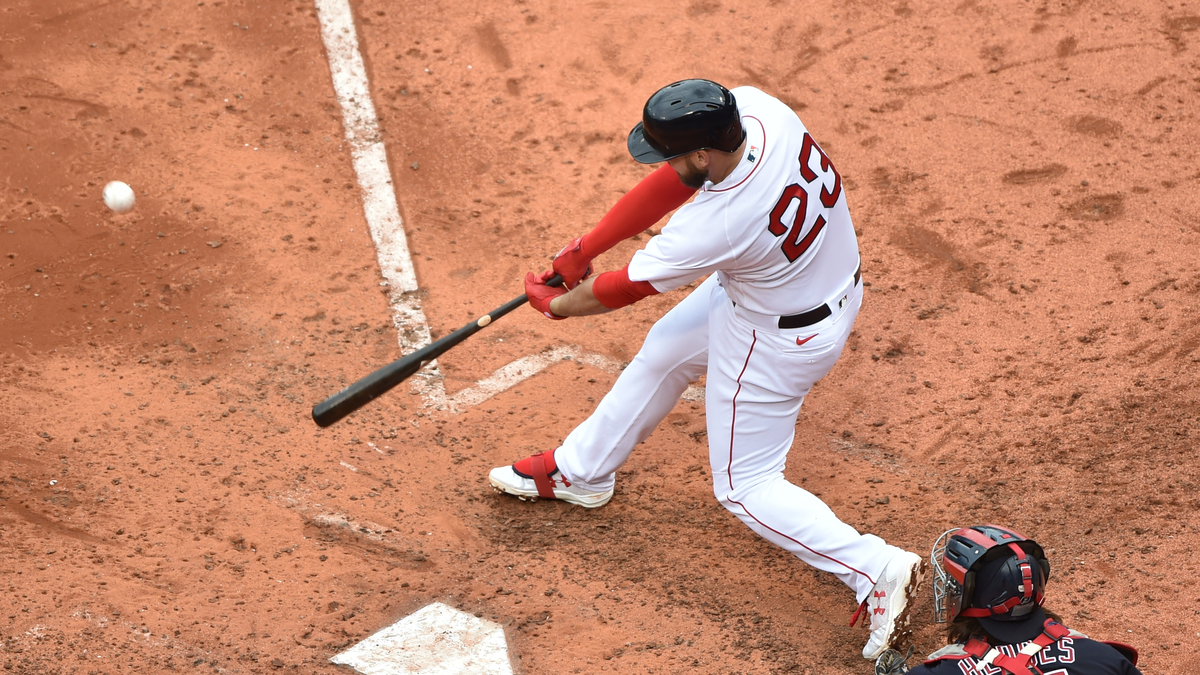 What Alex Cora Expects From Travis Shaw In Infielder's Red Sox Return