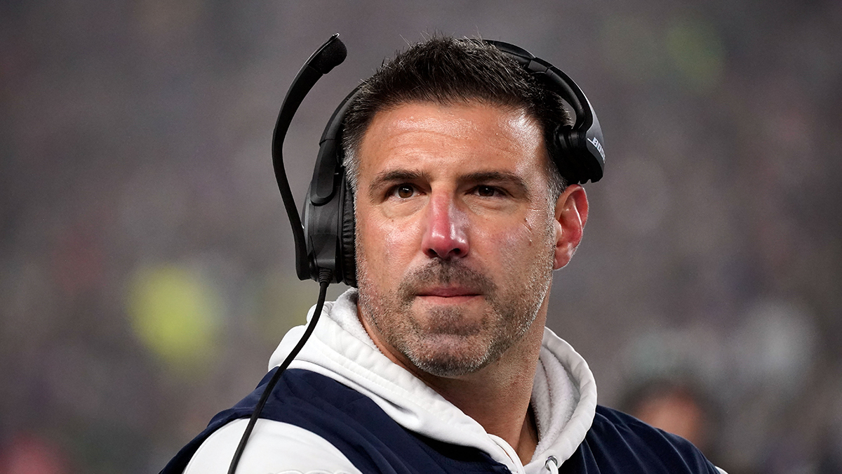 Logan Mankins, Mike Vrabel, Vince Wilfork Finalists For Patriots Hall ...