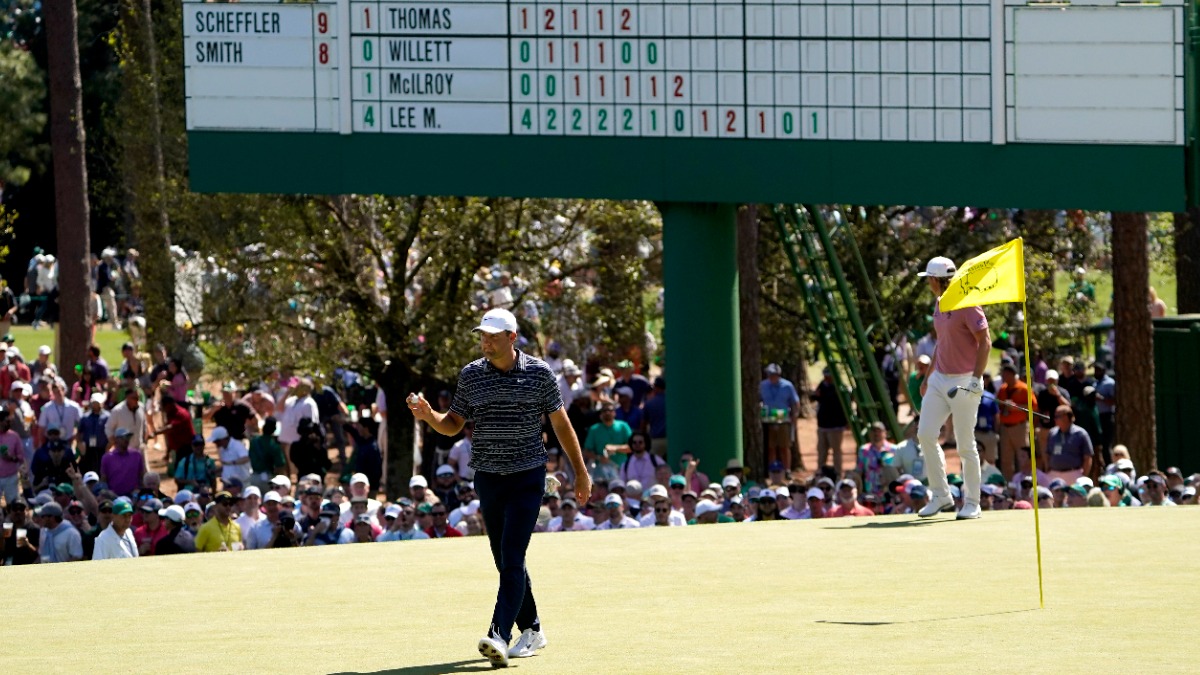 Kelly Rohrbach, SI Swimsuit Model, Stuns On And Off Golf Course (Photos ...