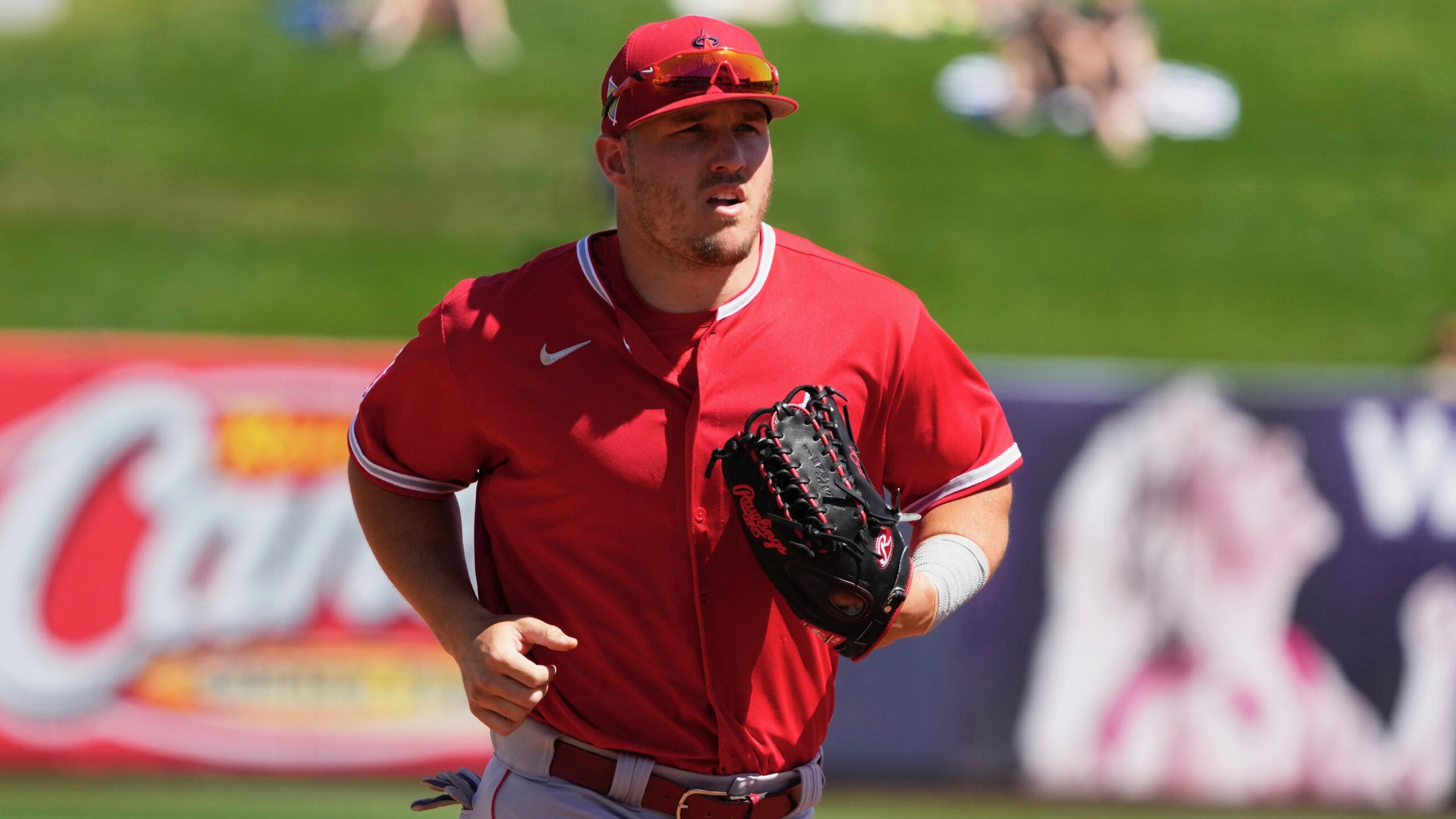 Report: Charlie Sheen Joined by Former MLB Player Todd Zeile in ...