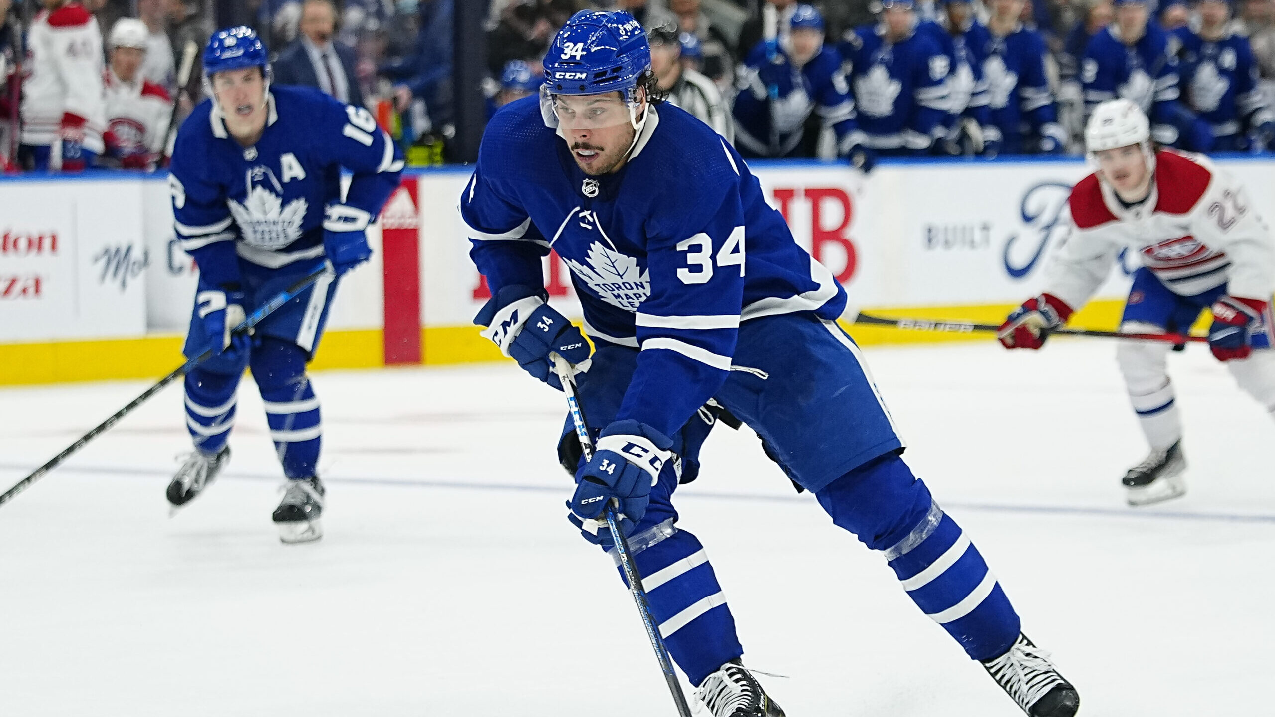 Tim Thomas Wears Panthers Pads, Goalie Mask In Dallas Stars Debut ...