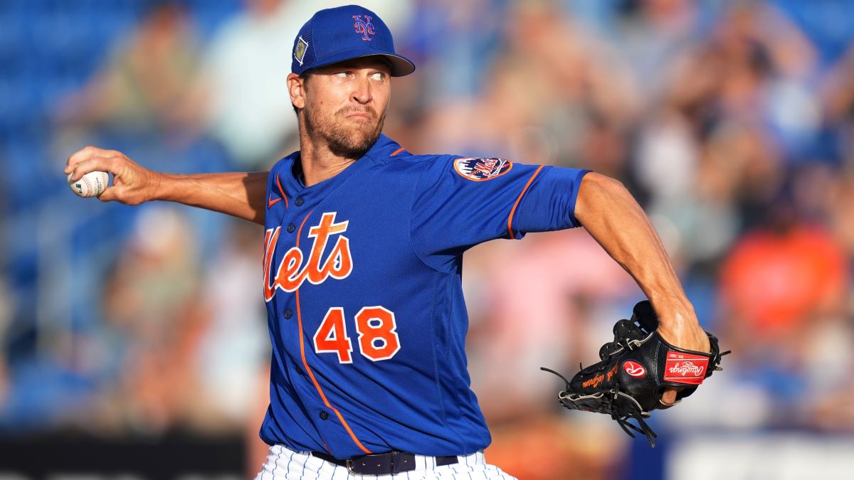 Mets Fan Goes Ballistic As Team Fails To Score Late Vs. Braves (GIF ...