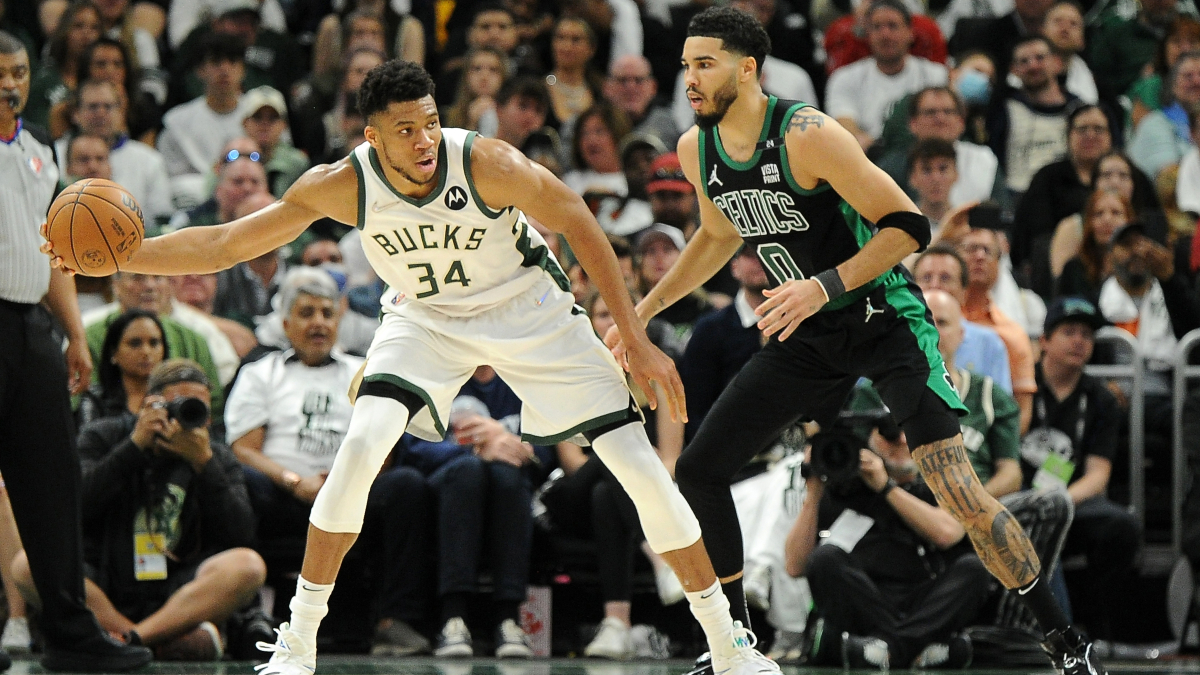 Report: Rajon Rondo, Mavericks Trade Rumors Deemed 'Ridiculous' by NBA ...