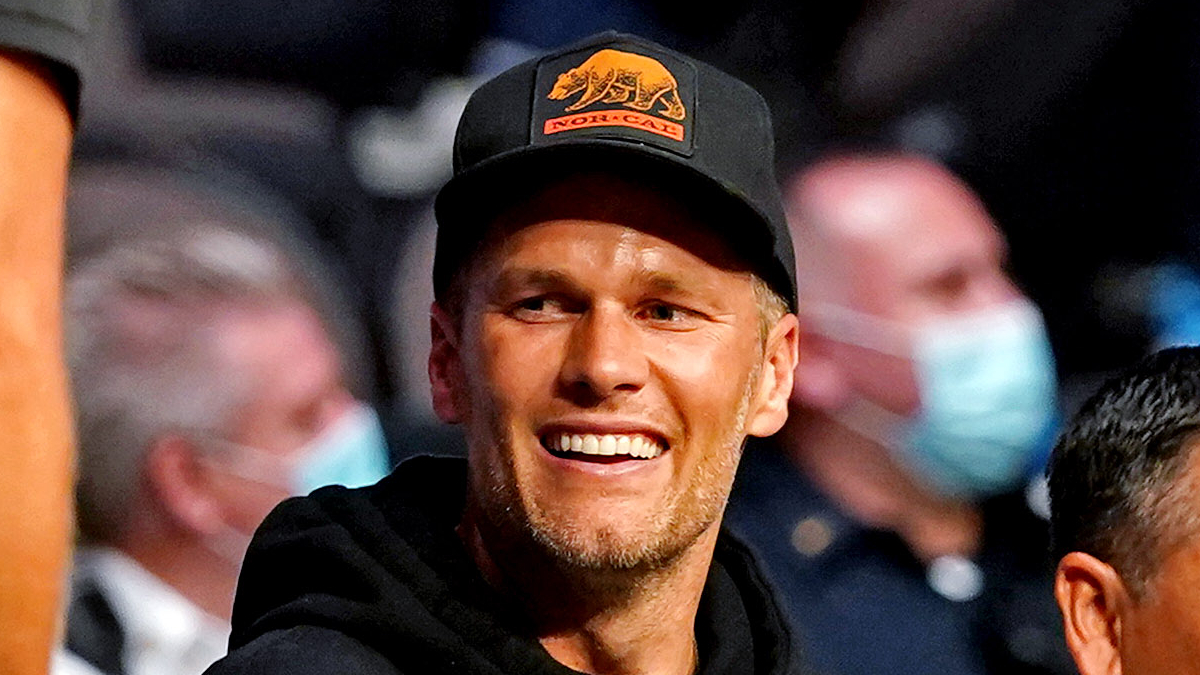 David Beckham's New Chest Tattoo Said to Include Image of Him As Jesus ...